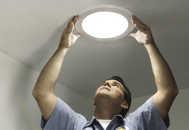 7 Skylight Installation Tips & Advice for Beginners | Solatube