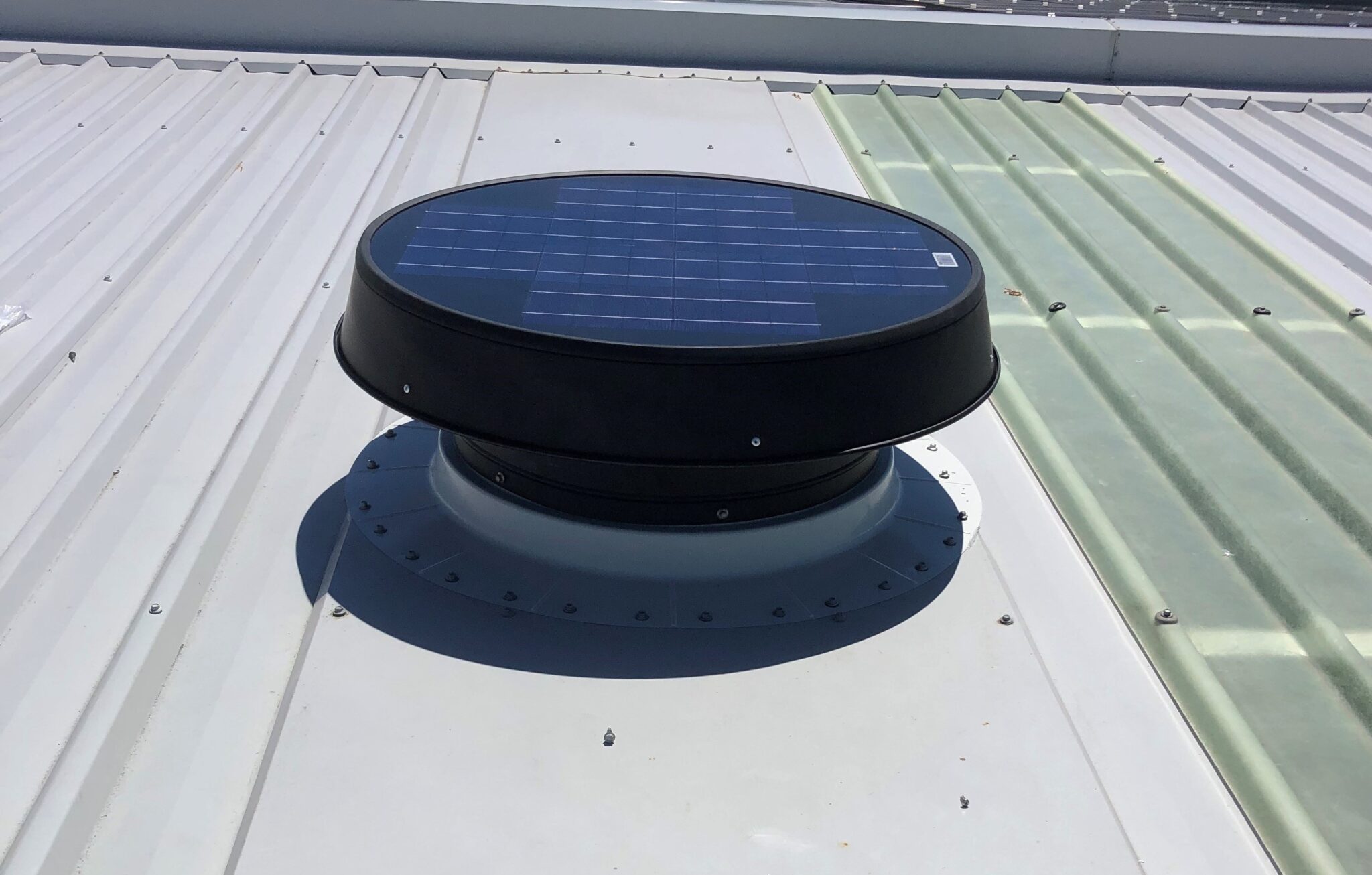 Introducing the Solatube V-Aero 550: Revolutionising Commercial ...